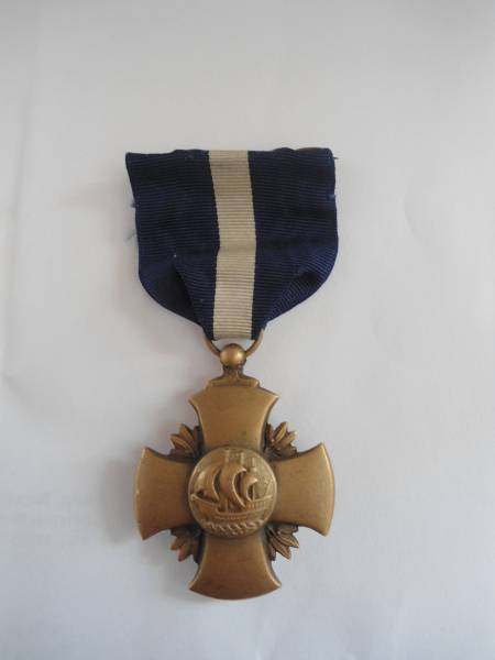 Navy Cross - MEDALS & DECORATIONS - U.S. Militaria Forum