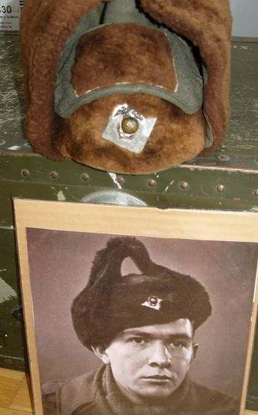 USMC Iceland winter wool fur cap - UNIFORMS - U.S. Militaria Forum