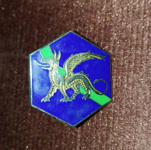 Blue Hexagon Dragon DUI - DISTINCTIVE UNIT INSIGNIA / UNIT CRESTS - U.S ...