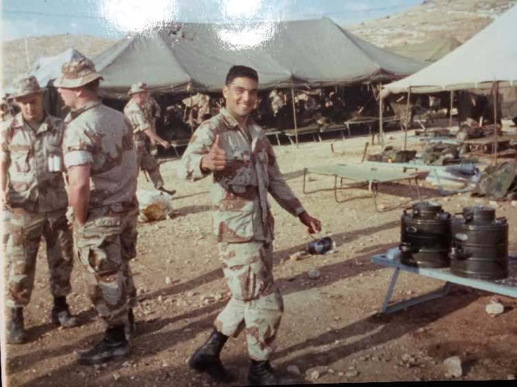 Photos of 6 color DBDU "chocolate chips" worn in Somalia, 1993 ...