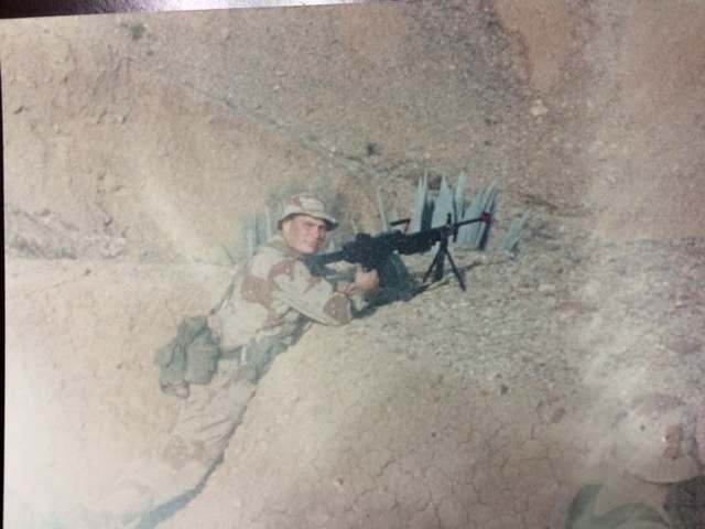 Photos of 6 color DBDU "chocolate chips" worn in Somalia, 1993 ...