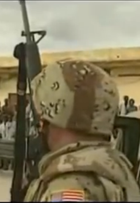 Photos of 6 color DBDU "chocolate chips" worn in Somalia, 1993 ...