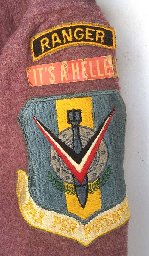 US Military Academy patched bathrobe from West Point. - ARMY AND USAAF ...