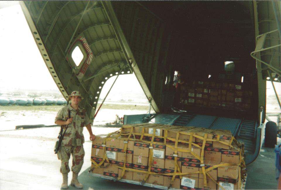 Photos of 6 color DBDU "chocolate chips" worn in Somalia, 1993 ...