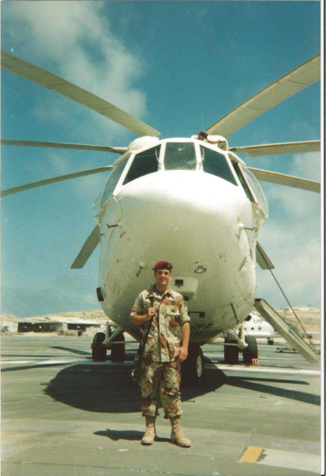 Photos of 6 color DBDU "chocolate chips" worn in Somalia, 1993 ...