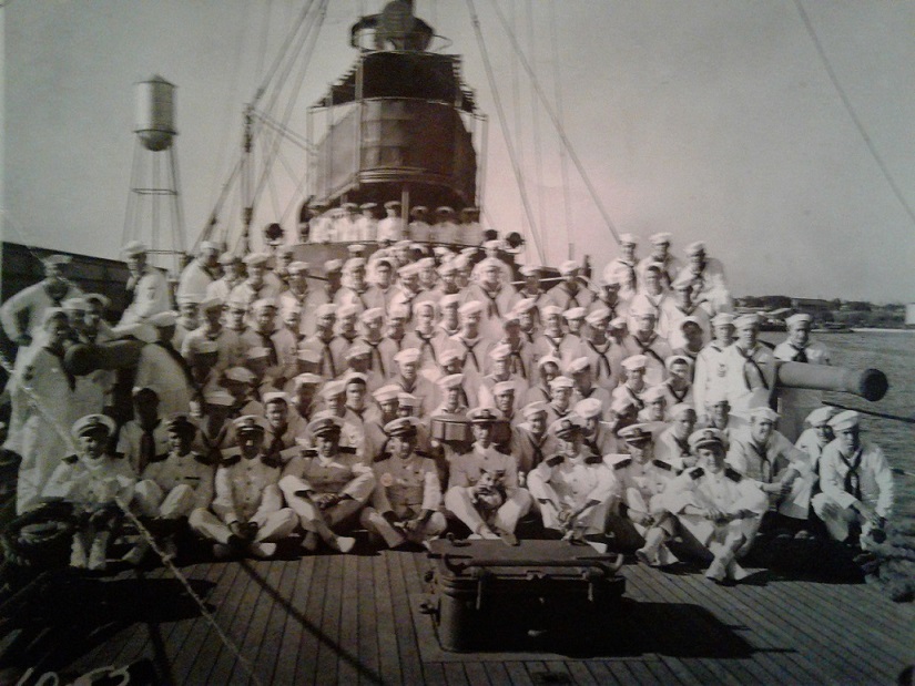photos of an unknown US Navy ship - USS Dover (IX 30) ex USS Wilmington ...