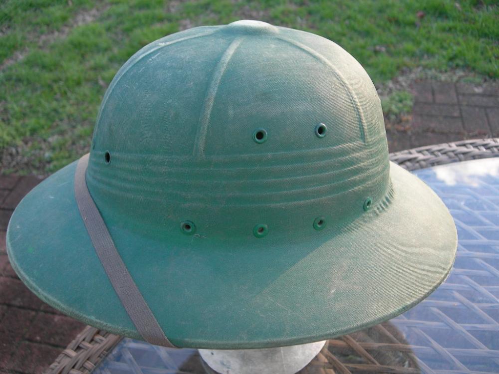 Pith Helmet... What have I got? - HELMET PRESERVATION, DISPLAY ...