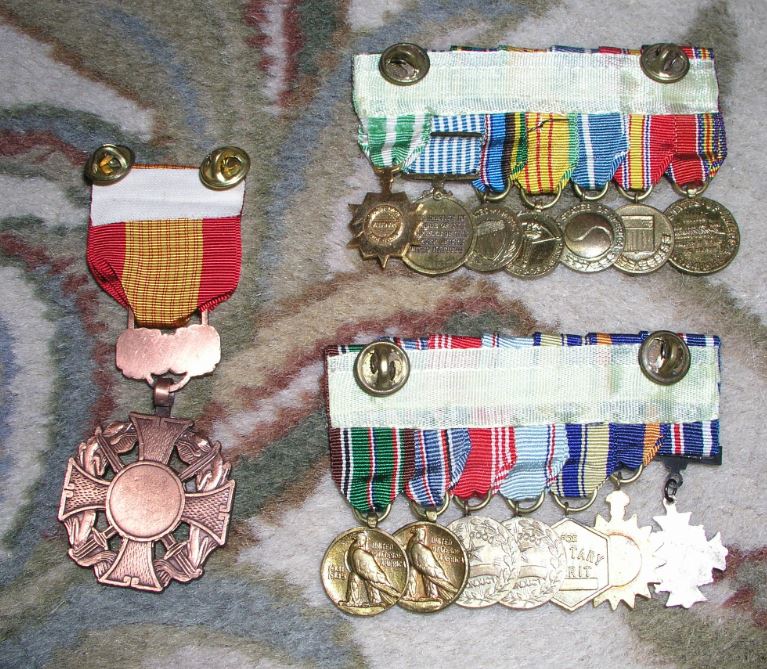 Two of the same medal - Why so different? - MEDALS & DECORATIONS - U.S ...