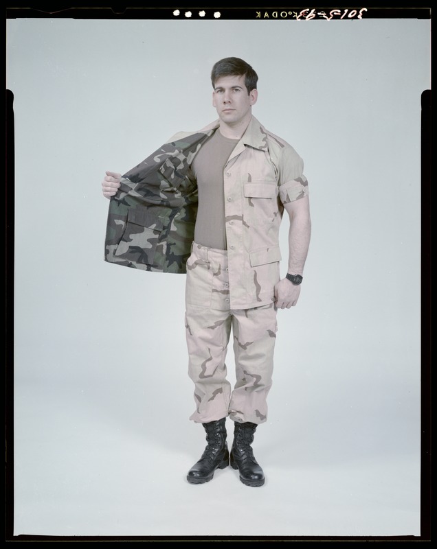 My new camouflage find.Experimental? USMC Reversible Woodland/Desert ...