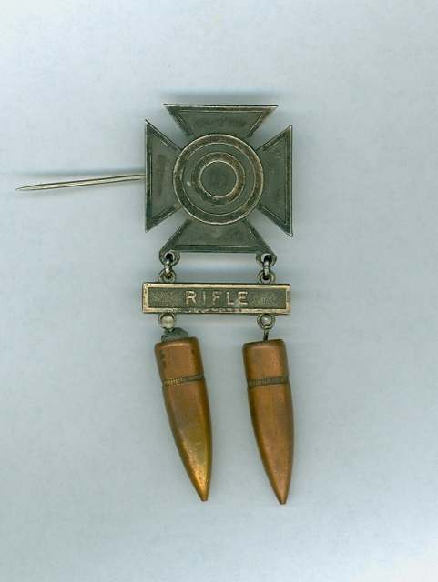 WWII ARMY SHARPSHOOTER BADGE WITH BULLETS - ARMY (INCLUDING USAAC/AAF ...