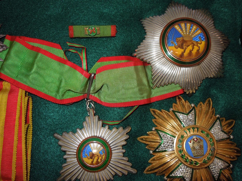 Help ID Foreign Ribbons - MEDALS & DECORATIONS - U.S. Militaria Forum