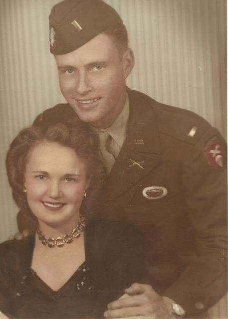 Airborne Lt. Portrait - EPHEMERA, PHOTOGRAPHS & MILITARY ARTWORK - U.S ...