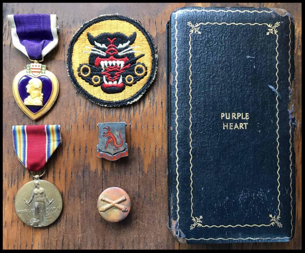 702nd Tank Destroyer Battalion DUI/Grouping - DISTINCTIVE UNIT INSIGNIA ...