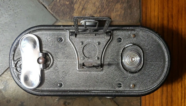 Keystone 8mm video camera - FIELD & PERSONAL GEAR SECTION - U.S ...