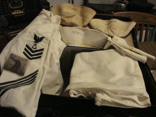 WW2 USN LST-246 suit case with uniforms - GROUPINGS PAGE - U.S ...