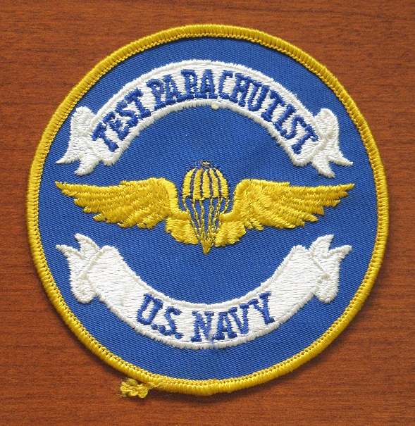 Navy Parachute Team - Unit - Test - Chuting Stars - Leap Frogs ...