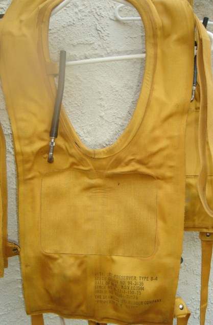 WWII USN life preserver.. ? - FIELD & PERSONAL GEAR SECTION - U.S ...