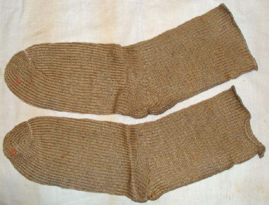 Various pairs of WWII and other Era's Socks - UNIFORMS - U.S. Militaria ...