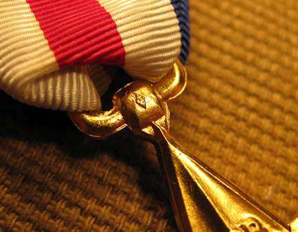 Silver Star makers mark question - MEDALS & DECORATIONS - U.S ...