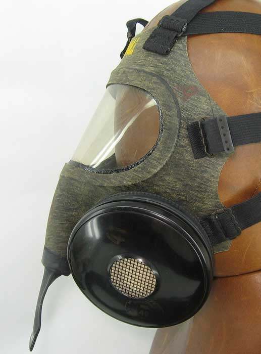 Civilian Gas Masks - HOMEFRONT & THE WAR EFFORT - U.S. Militaria Forum