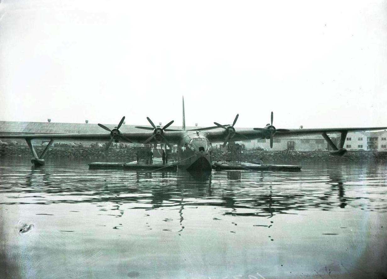 The Marshall Mars - MILITARY AIRCRAFT & AVIATION - U.S. Militaria Forum