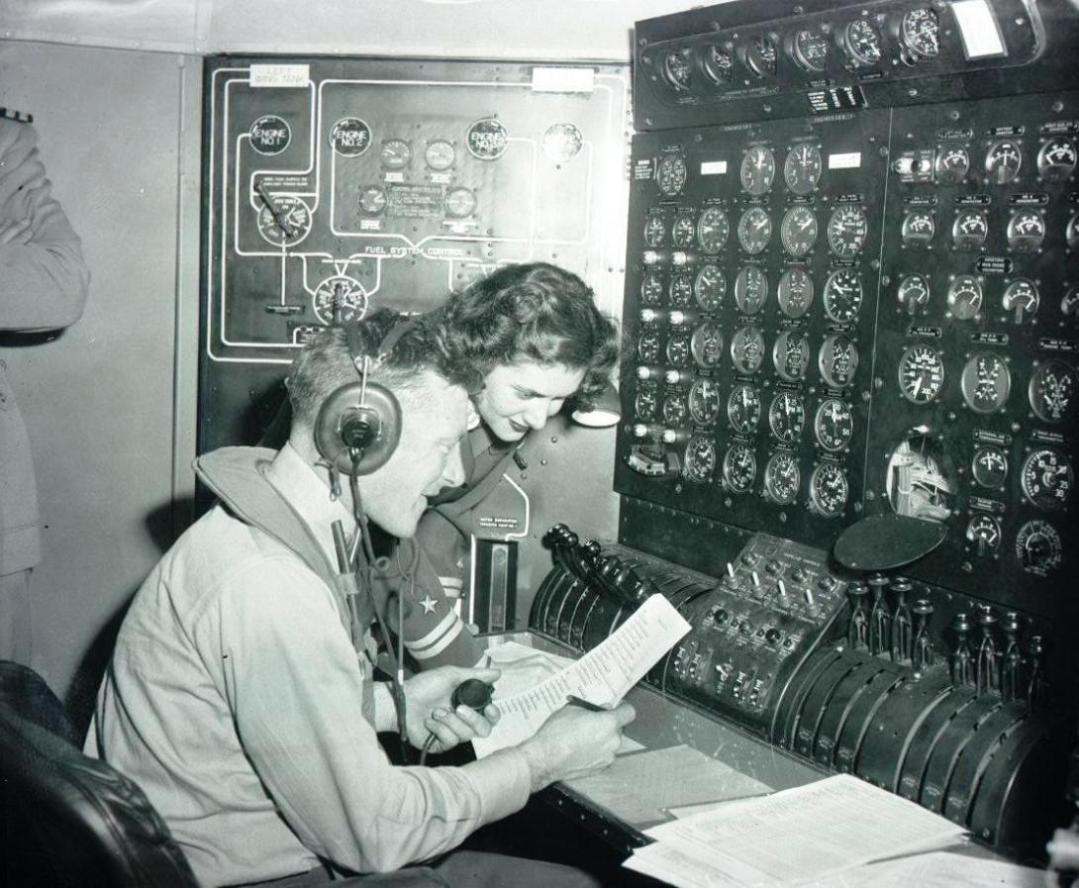 The Marshall Mars - MILITARY AIRCRAFT & AVIATION - U.S. Militaria Forum