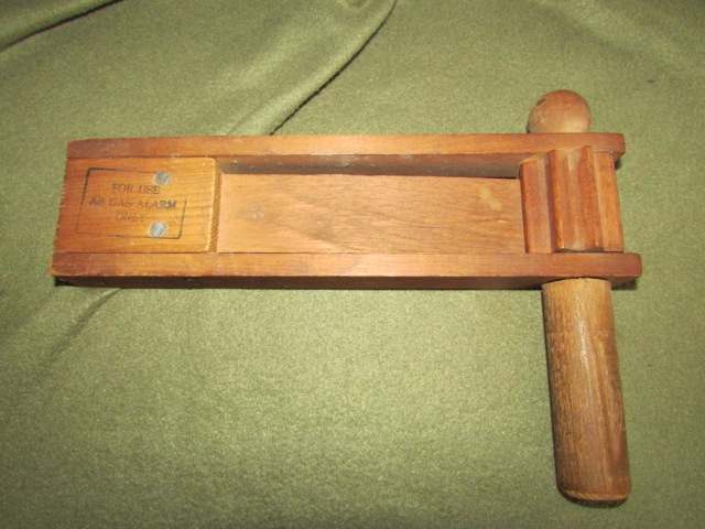 WW1 Gas Alarm Rattle - FIELD & PERSONAL GEAR SECTION - U.S. Militaria Forum
