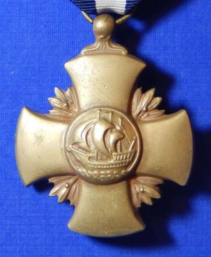 Navy Cross - MEDALS & DECORATIONS - U.S. Militaria Forum