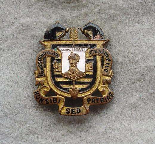 Nathan B. Forrest 30 Armor HQ/ Confronted horsehead busts ...