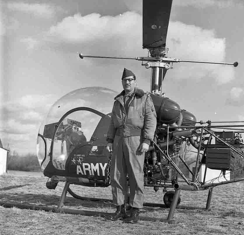 MG Holland US Army Helicopter ca. 1961-62 - MILITARY AIRCRAFT ...