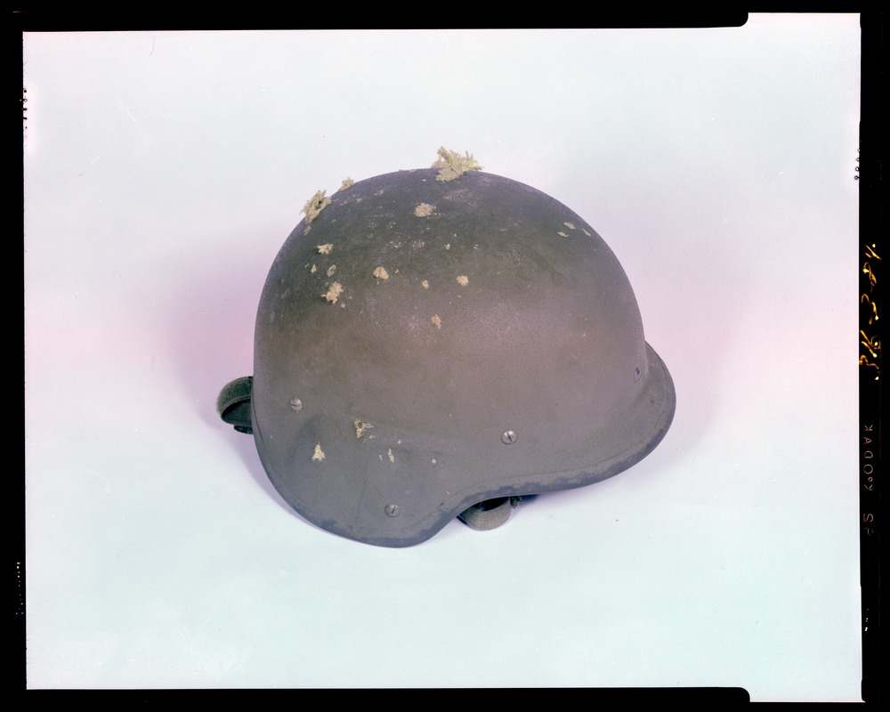 Helmets Used in Grenada - MODERN COMPOSITE HELMETS - U.S. Militaria Forum