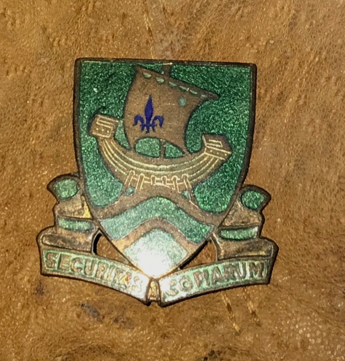 Unknown DUI -- MP? - DISTINCTIVE UNIT INSIGNIA / UNIT CRESTS - U.S ...