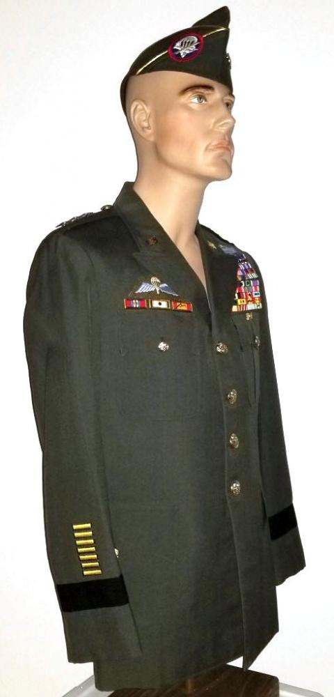 Lieutenant General Thomas H. Tackaberry Uniform Grouping - UNIFORMS - U ...