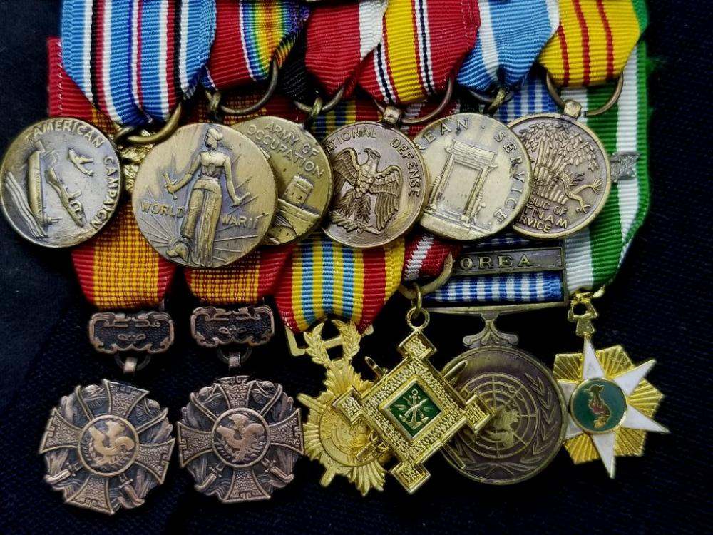 Lieutenant General Thomas H. Tackaberry Medals & Uniform Grouping ...