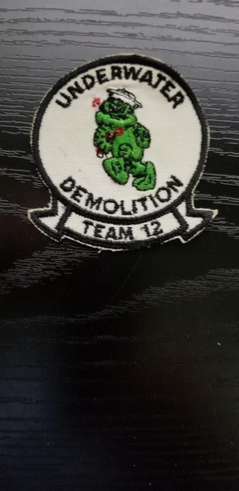 UDT/SEAL insignia - NAVY, COAST GUARD AND OTHER SEA SERVICES PATCHES ...