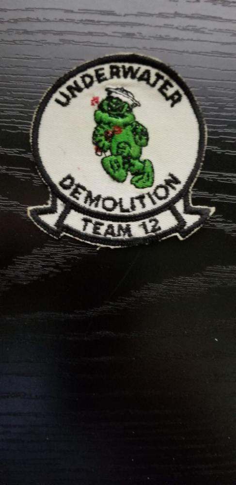 UDT/SEAL insignia - NAVY, COAST GUARD AND OTHER SEA SERVICES PATCHES ...