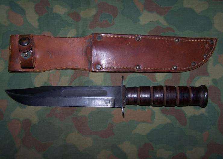 WWII USMC Camillus Ka-Bar - EDGED WEAPONS - U.S. Militaria Forum