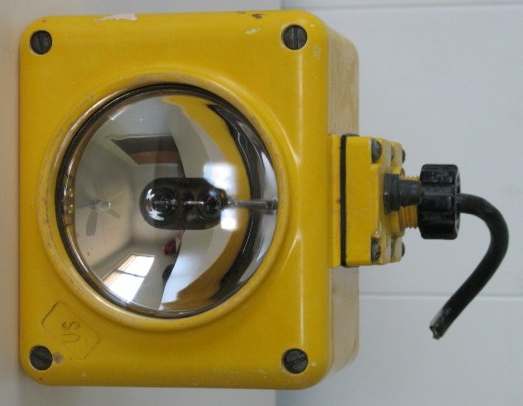 Navy battle lanterns - NAVAL SEA SERVICE GEAR - SHIPBOARD, SUBMARINE ...