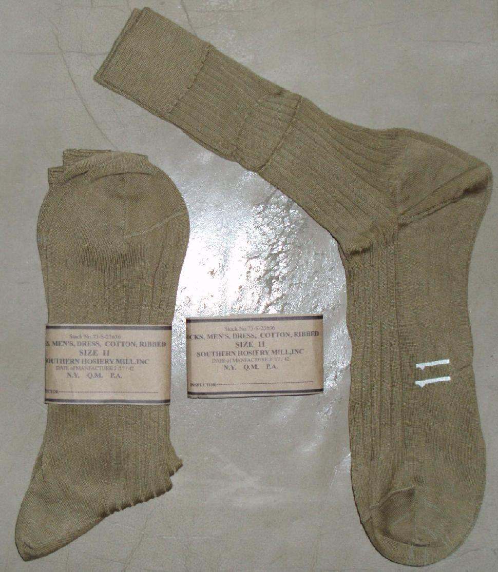 Various pairs of WWII and other Era's Socks - UNIFORMS - U.S. Militaria ...