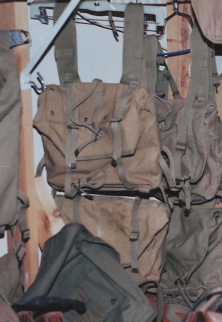 WWII USMC Gear Setups - Page 2 - FIELD & PERSONAL GEAR SECTION - U.S ...