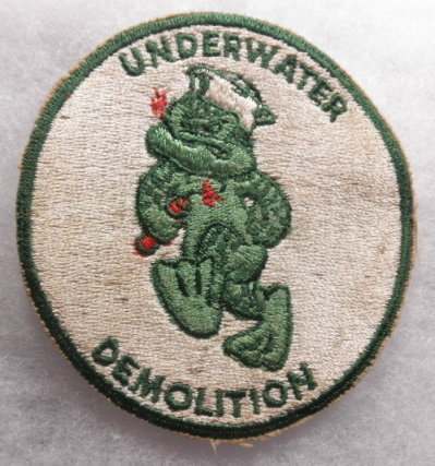 UDT Frogman Seal Medal Group and more - GROUPINGS PAGE - U.S. Militaria ...
