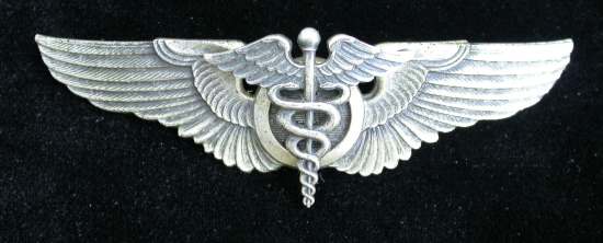 Silver Flight Surgeon Wings patterns - MEDICAL WING BADGES - U.S ...