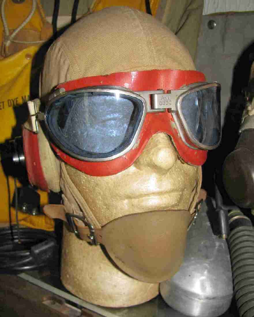 Some of my WWII Naval Aviator flight helmets - Page 7 - FLYING HELMETS ...