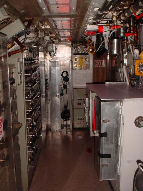 USS Blueback - Oregon Museum Science & Industry - MUSEUMS, BATTLEFIELDS ...