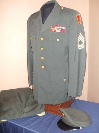 name tag on class A - UNIFORMS - U.S. Militaria Forum