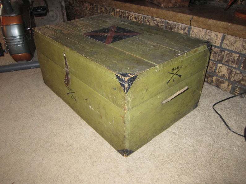 WWI Footlocker, uniform items and personal items - GROUPINGS PAGE - U.S ...