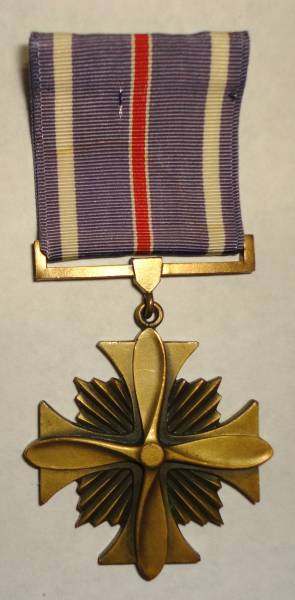 Pre WWII DFC – August Frank # 102 - MEDALS & DECORATIONS - U.S ...