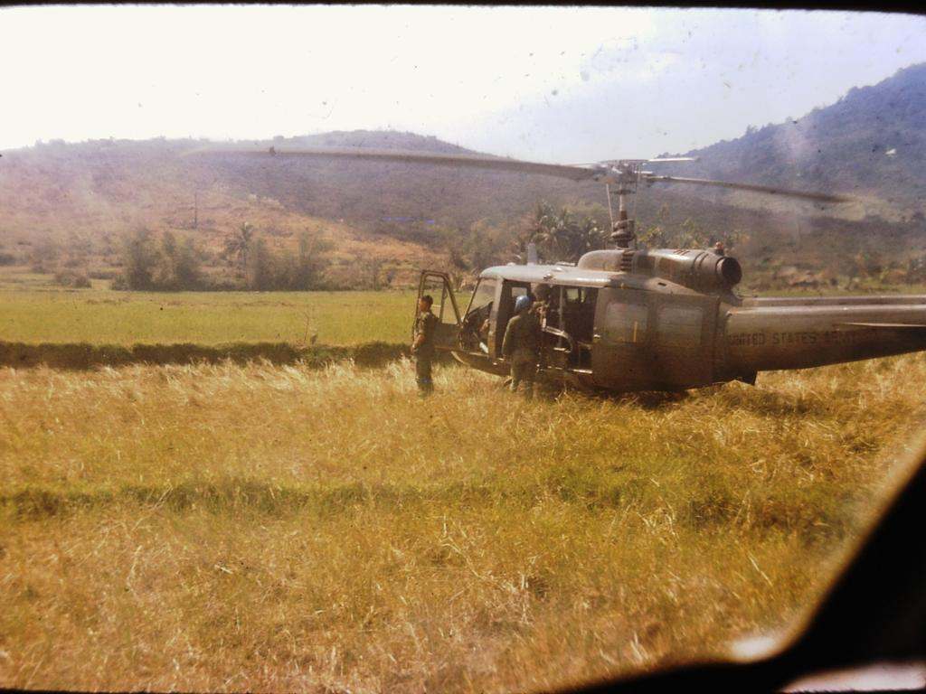 A Co. 229th AHB 1st Cav - EPHEMERA, PHOTOGRAPHS & MILITARY ARTWORK - U ...