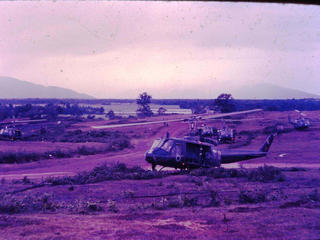 A Co. 229th AHB 1st Cav - EPHEMERA, PHOTOGRAPHS & MILITARY ARTWORK - U ...