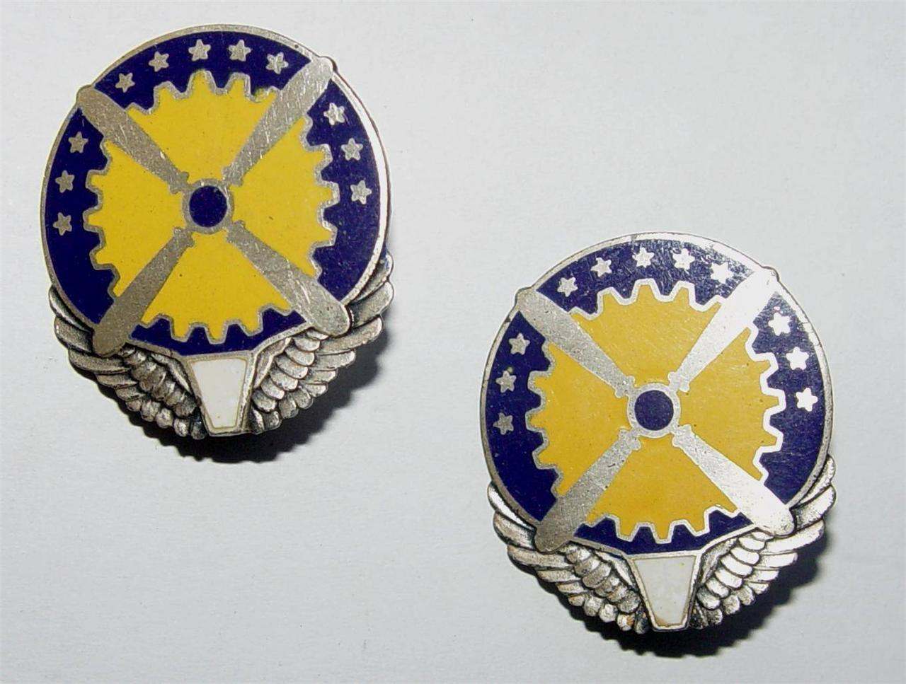 Help ID unit pins in photo - DISTINCTIVE UNIT INSIGNIA / UNIT CRESTS ...